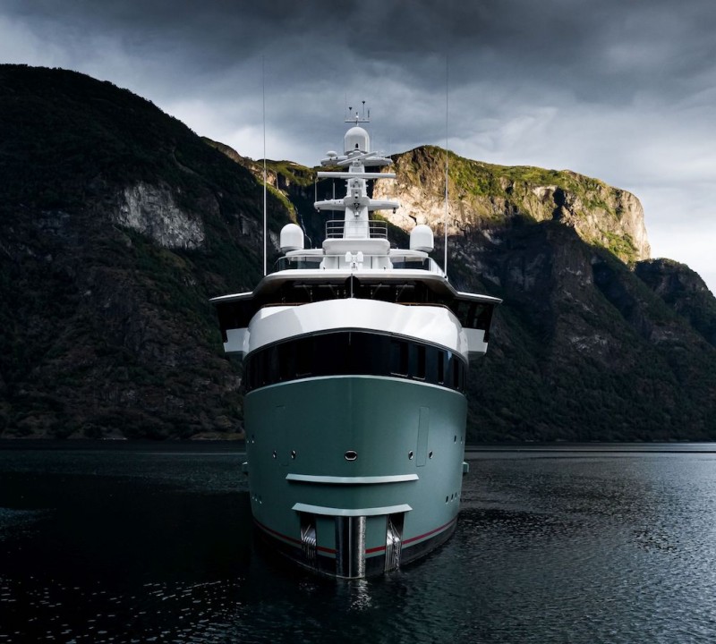 Yacht ANAWA, DAMEN | CHARTERWORLD Luxury Superyacht Charters